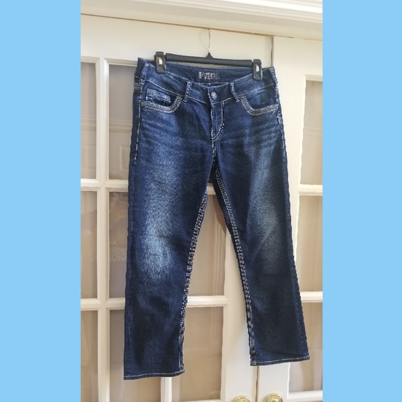 Silver Jeans | Jeans | Silver Suki Capris | Poshmark